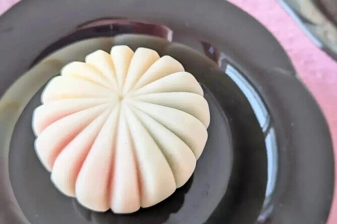 Wagashi traditional japanese sweets class - Key Points