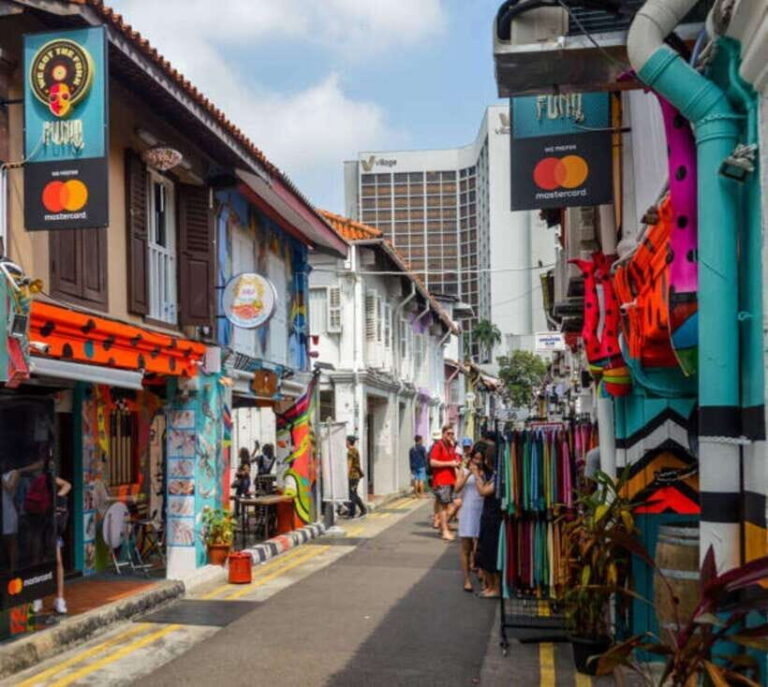 Walking Tour: Exploring Singapores Kampong Glam ! - What to Expect on the Tour