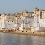 Walking tour of Pushkar - Transportation and Practicalities