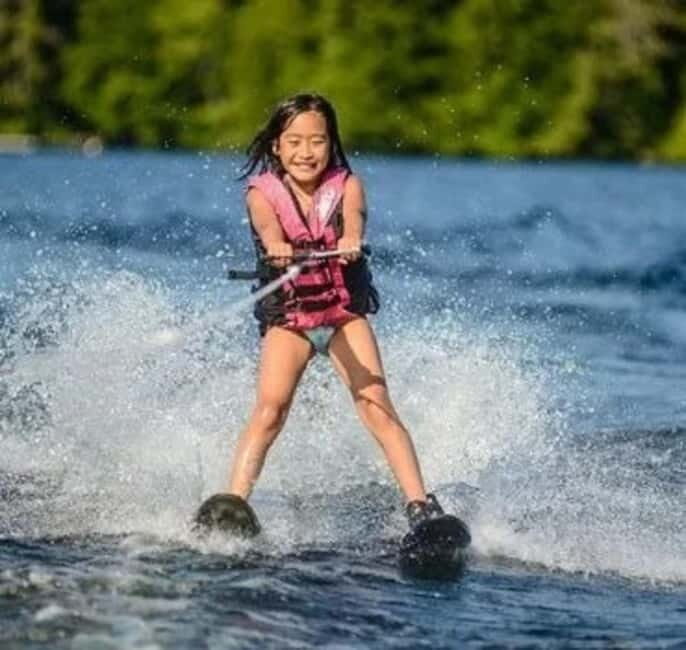 Water Skiing in Pasikudah - What to Expect During Your Water Skiing Experience