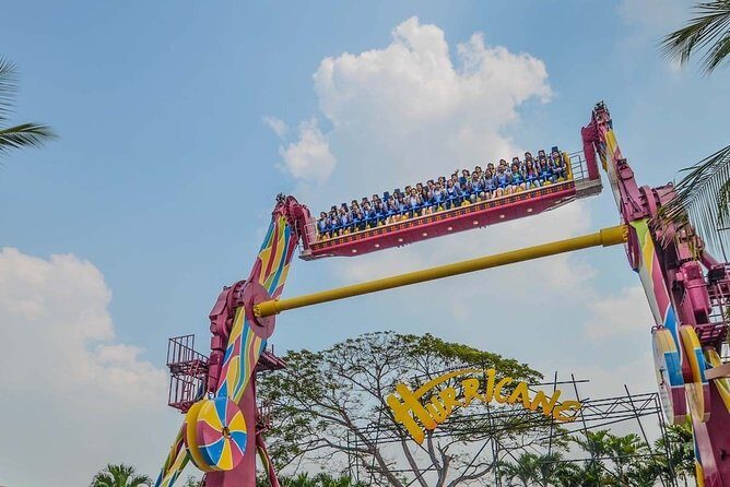 World Of Fantasy Land -Admission ticket,Private guided tour - The Private Guide’s Role