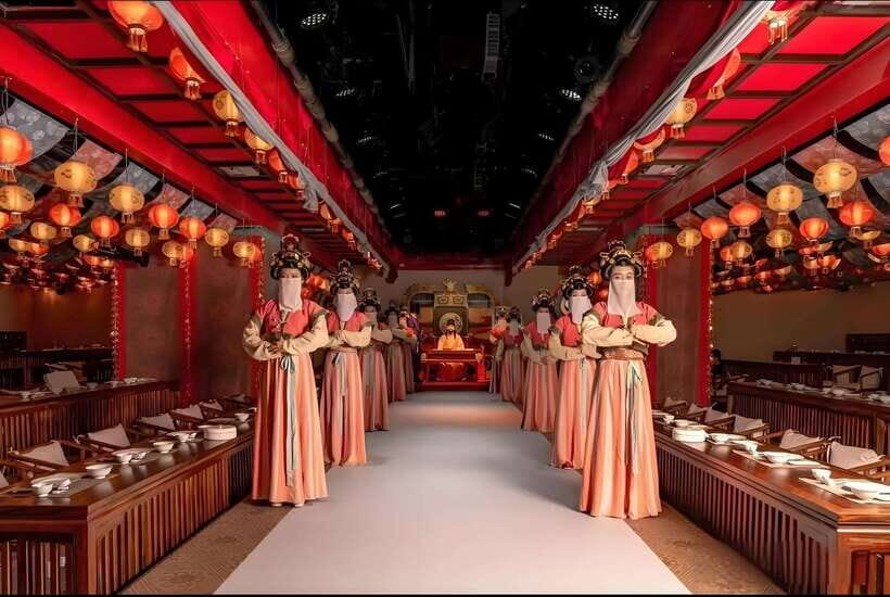 Xi'an: Royal Banquet with Chinese Cultural Performance - The Experience at a Glance