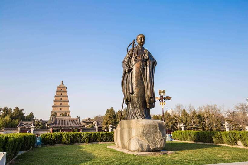 Xi'an: Top Highlights Custom-Made 2-Day Private Tour - What To Expect: A Day-by-Day Breakdown