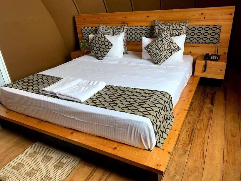 Yala: All Inclusive Overnight Glamping and Safari - An In-Depth Look at Yala’s Overnight Glamping and Safari Experience