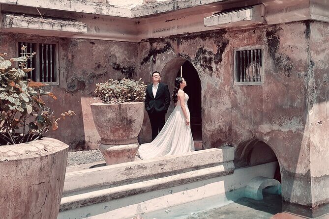 Yogyakarta Keraton & Tamansari water castle English/France guide - Frequently Asked Questions