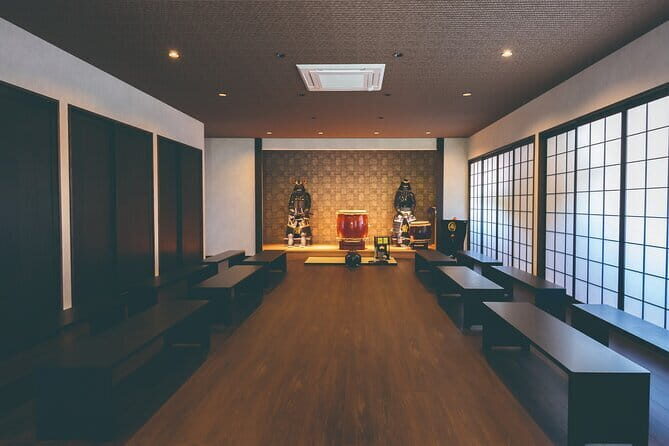 YokaBus Fukuoka Food Crafting, Samurai Style Dining, Mirror Sea - Authenticity and Real User Insights