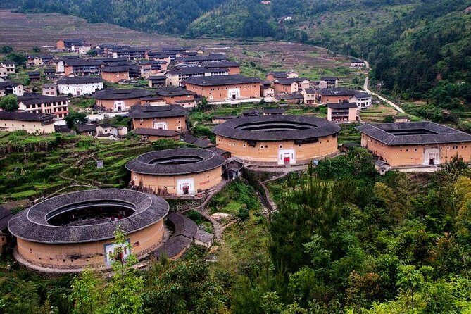 Yongding Hakka Tulou Village Private Day Trip from Xiamen with Lunch - Why This Tour Offers Good Value