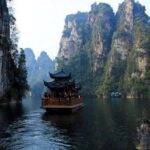 Zhangjiajie Avatar Adventure Hiking Tour Include All Highlights - Exploring the Itinerary: What You Can Expect Day by Day