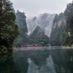 Zhangjiajie Grand Canyon with Glass Bridge and Baofeng Lake Private Day Tour - Exploring the Zhangjiajie Grand Canyon