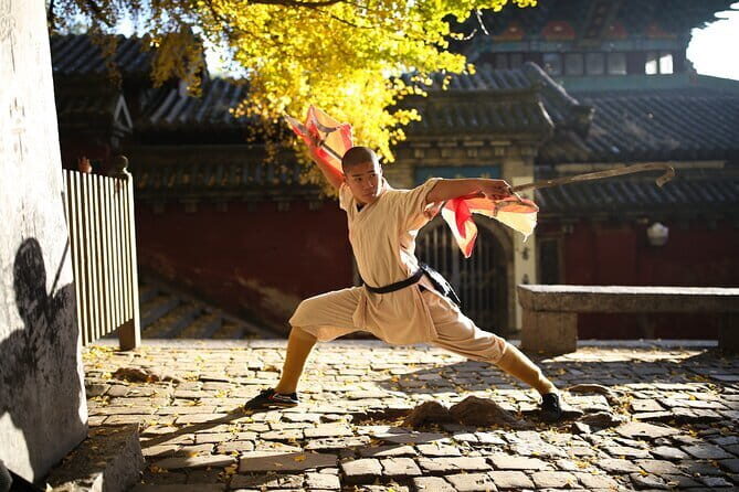 Zhengzhou Private Half-Day Tour: Shaolin Temple & Kungfu Show - What Youll Experience on This Tour