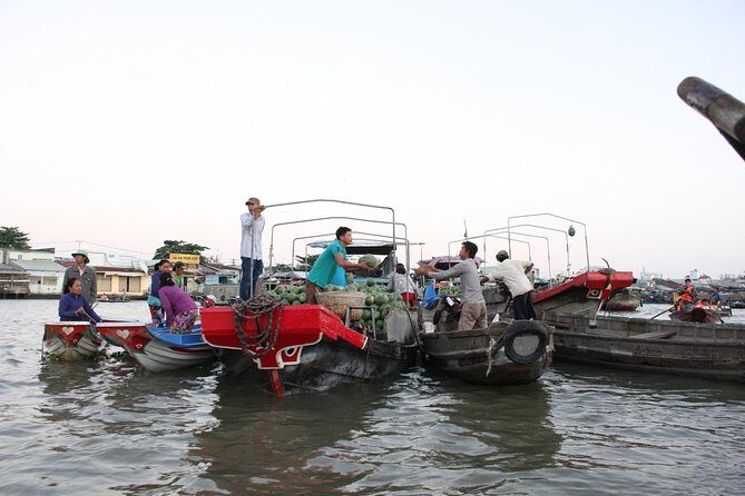 1-Day Cai Rang Floating Market-Vinh Long-Cai Be-Group of 10 Max - Who Will Love This Tour?