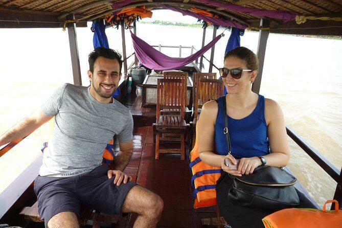 1-day Mekong Delta Tour: Cai Be Market, Local Island and Cycling - Cai Be Floating Market: A Traditional Hub of Commerce