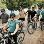 2 Hour Brisbane Bike Tour with Local Insights - Discovering Brisbane on Two Wheels