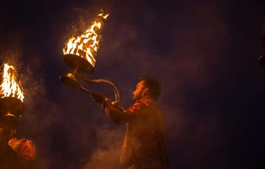 3 Days 2 Nights Exploring the Sacred Essence of Varanasi - What Makes This Tour Stand Out?