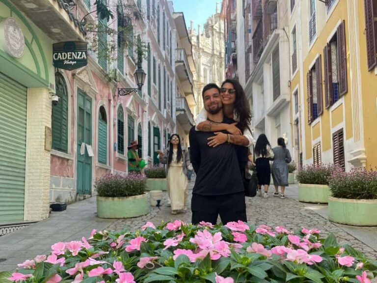 A Perfect Day in Macau: A Walking Tour from Ruins to Casinos - The Experience and Insights from Reviewers