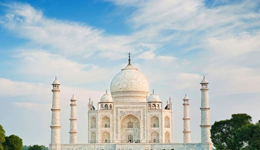 Agra: Taj Mahal and Mausoleum Tour with Skip-the-Line Entry - What Makes This Tour a Great Choice?