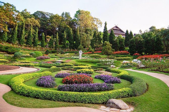 Ancient City Tour from Chiang Rai with Golden Triangle and Royal Villa - Who Will Love This Tour?