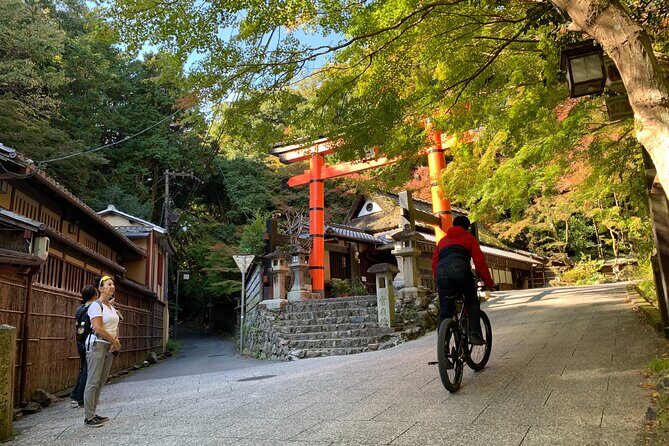 Arashiyama Kinkakuji Quiet Trail E-Bike Tour with Hotel Transfer - Cultural and Natural Highlights