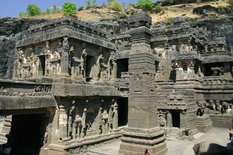 Aurangabad: Full-Day Tour of Ajanta and Ellora Caves - The Practicalities: Transportation, Timing, and Value