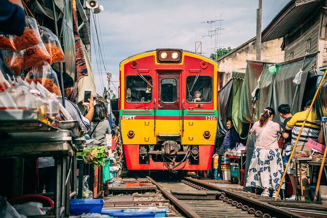 Ayutthaya, Maeklong Railway, Damnoen Saduak Floating Market - The Sum Up