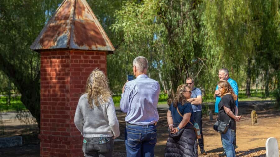 Bendigo Chinese Heritage Tour with Morning Tea (Fridays) - Who Is This Tour Best For?