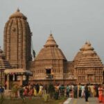 Bhubaneswar: Temples and Puri Private Day Tour - Transition to Puri: The Spiritual Heartland