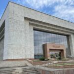 Bishkek: Hidden Gems, Landmarks & Culture Walking Tour - Monuments to Heroes and Landmarks