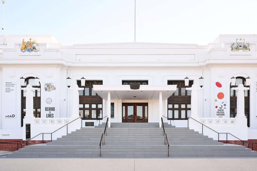 Canberra: Old Parliament House 'Walk Through History' Tour - Why Visiting the Old Parliament House Matters