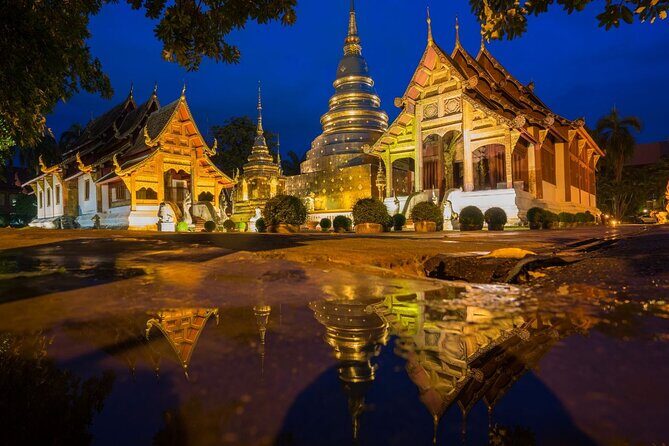 Chiang Mai by Night Tuk-Tuk Tour - Temples, Markets & Street Food - The Food and Stories: Satisfying the Senses