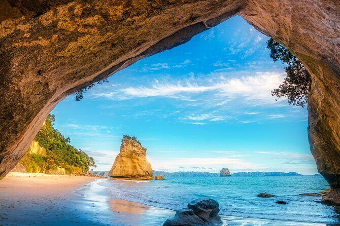 Coromandel Cathedral Cove and Hot Water Beach - Hot Water Beach: Digging Your Own Spa