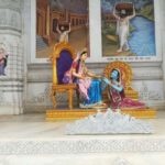 Delhi: Mathura and Vrindavan Day Trip with Lunch - Lunch and the Spiritual Atmosphere