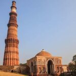 Delhi One-Day Sightseeing Tour: Forts, Temples & Bazaars - Who Should Consider This Tour?