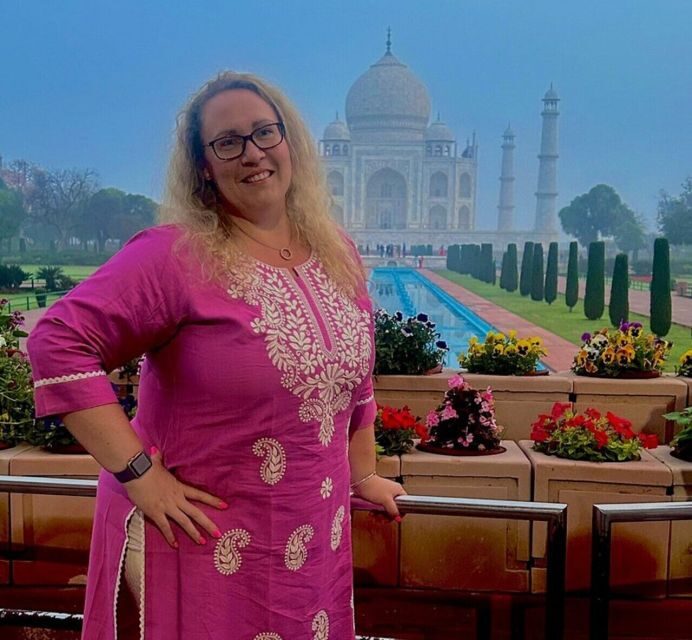 Delhi: Skip The Line Sunrise Visit Of Tajmahal By Car - What the Tour Gets Right