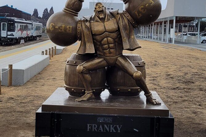 Deluxe Private Tour: Mt. Aso, One Piece Statues and Shrine Visit - Deep Dive into the Itinerary