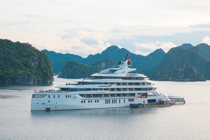 Discover Ha Long Bay in 2 Days and 1 Night Cruise Experience - Practical Details and Tips