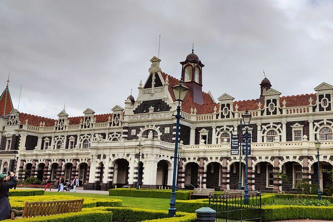 Dunedin True Crime Walking Tour Inner City - Detailed Breakdown of the Itinerary