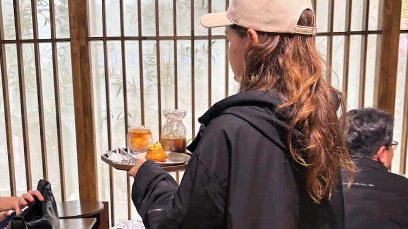 Essential Seoul: Hanbok, Hanok & Handmade Noodles - The Food Experience: Handmade Noodles & Juicy Dumplings