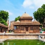 Explore the Best of Ahmedabad by Car (Guided Full Day Tour) - Itinerary Breakdown: What You Will See and Experience