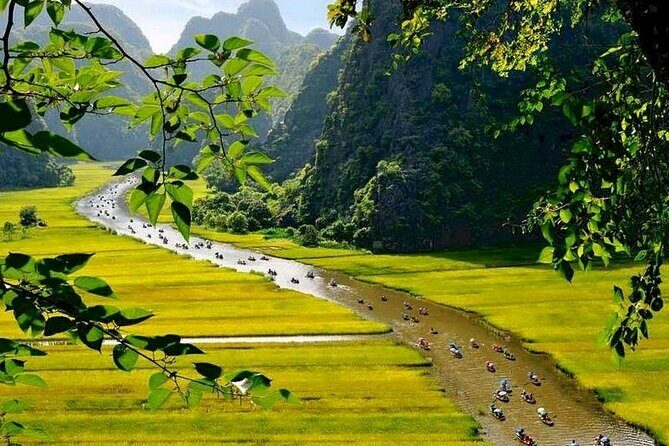 Exploring Hoa Lu - Tam Coc in Ninh Binh - Full Day - Cycling Through the Countryside