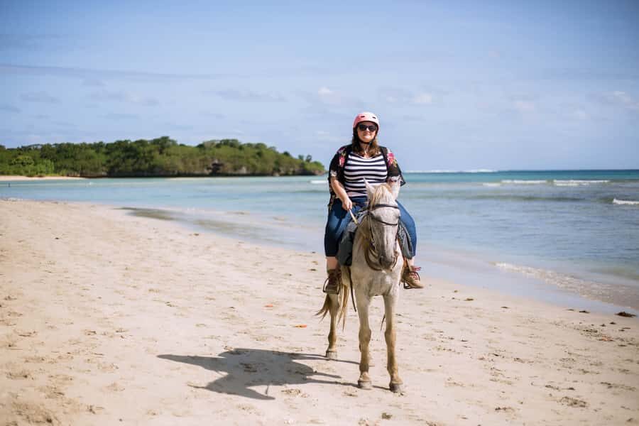 Fiji: Beach Horseback Riding Tour with Lunch and Transfer - Transportation & Duration