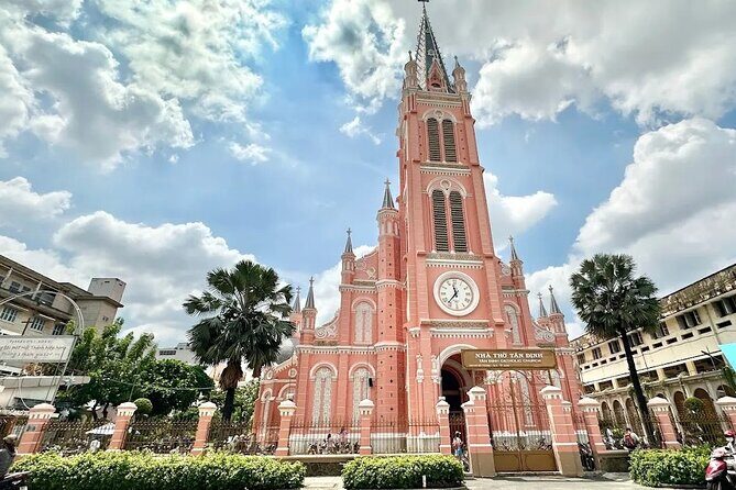 [Free E-sim] Saigon Serenity City Tour and Coffee Corners - Who Should Choose This Tour?