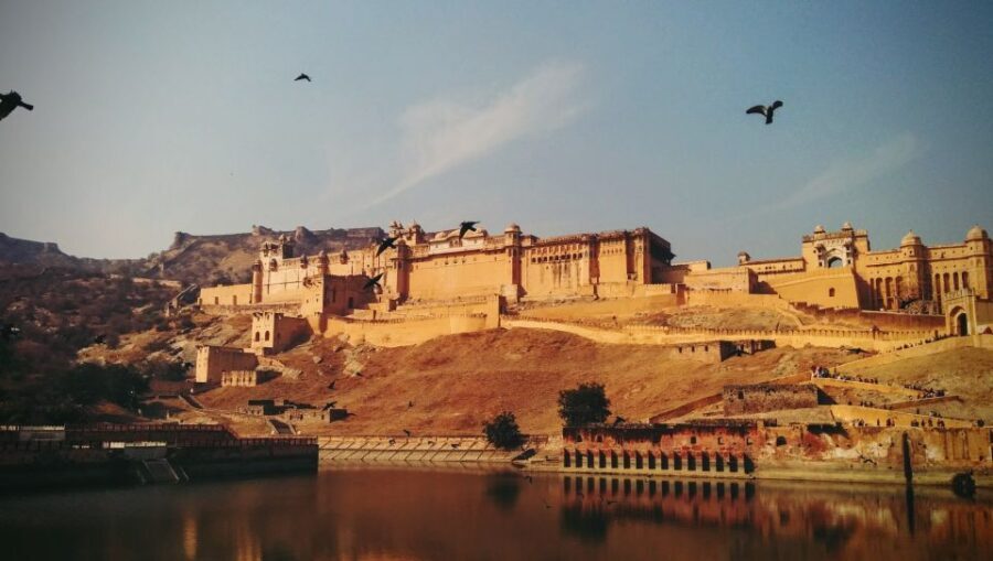 From Delhi: 2-Day Jaipur Tour with Palaces, Forts & Culture - Why This Tour Offers Good Value
