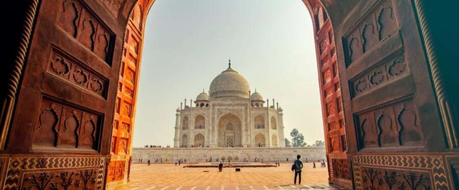 From Delhi: Overnight Agra Tour With Fatehpur Sikari By Car - Why This Tour Offers Good Value
