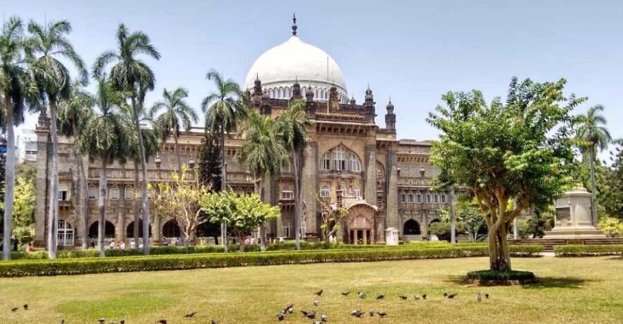 From Delhi : Same day Taj Mahal tour by car all inclusive - Exploring Agra’s Markets and Local Flavors