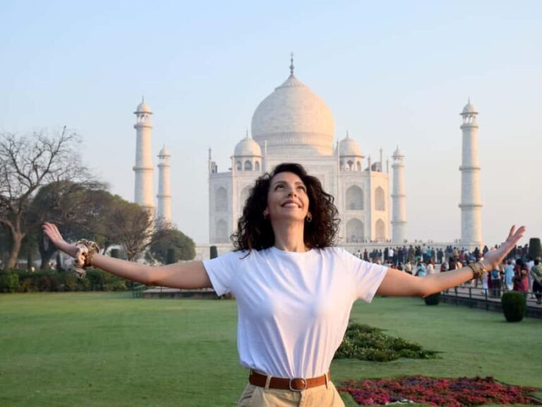 From Delhi: Taj Mahal, Agra Fort and Fatehpur Sikri Day Tour - Overall Experience and Value