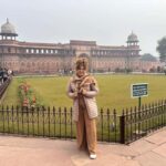 From Delhi: Taj Mahal & Agra Private Day Tour with 5* Lunch - What Reviews Say