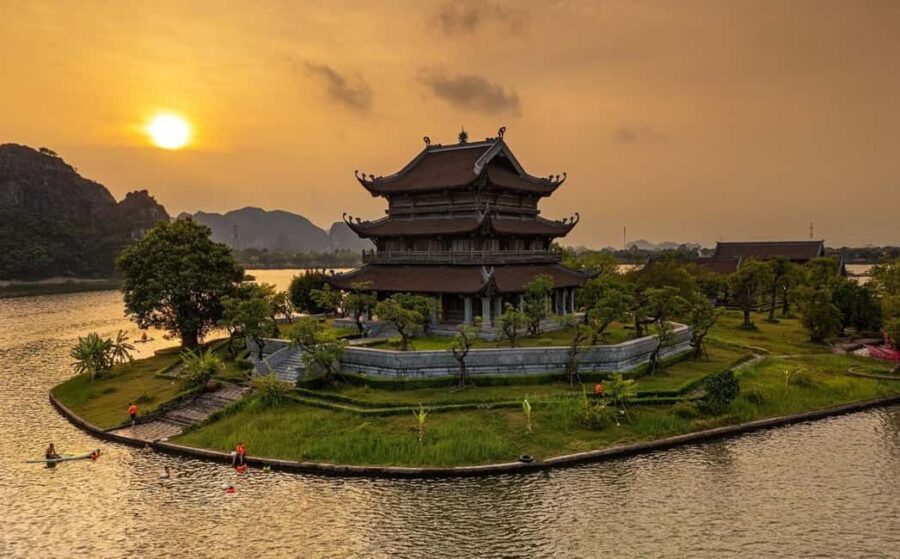 From Hanoi: Trang An Eco-tourism -Bai Dinh pagoda & Mua Cave - What the Reviews Say