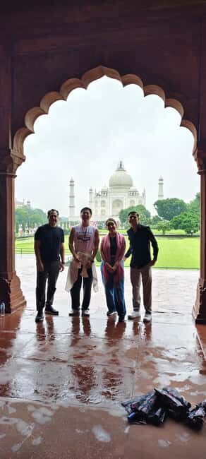 From Jaipur: Taj Mahal, Agra Fort & Baby Taj Private Tour - Transport and Comfort