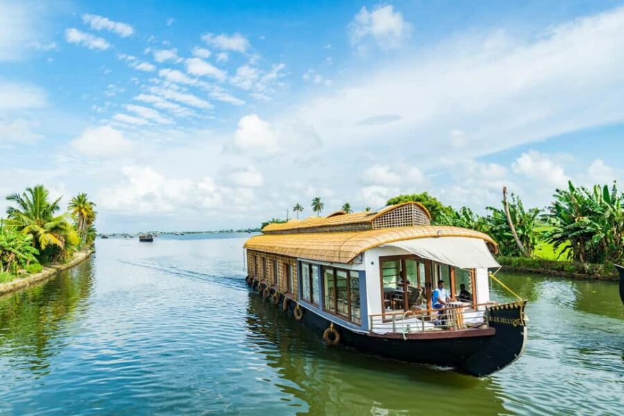From Kochi: Alappuzha Backwaters Houseboat Cruise - What Travelers Say
