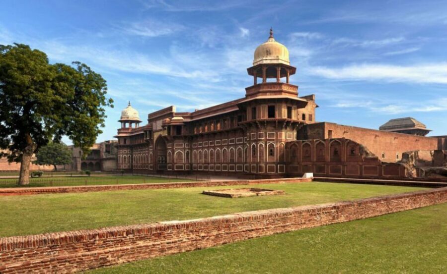 From New Delhi: 2-Day Taj Mahal Sunrise and Sunset Tour - Authentic Cultural Encounters